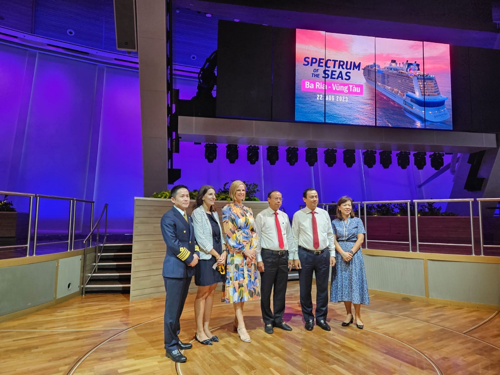 Rci Choose Vietnam As The Destination To Celebrate The Recovery Of The International Cruise