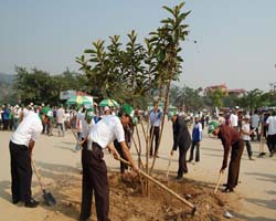 Dak Lak releases new statute on tourism environment protection - Môi ...